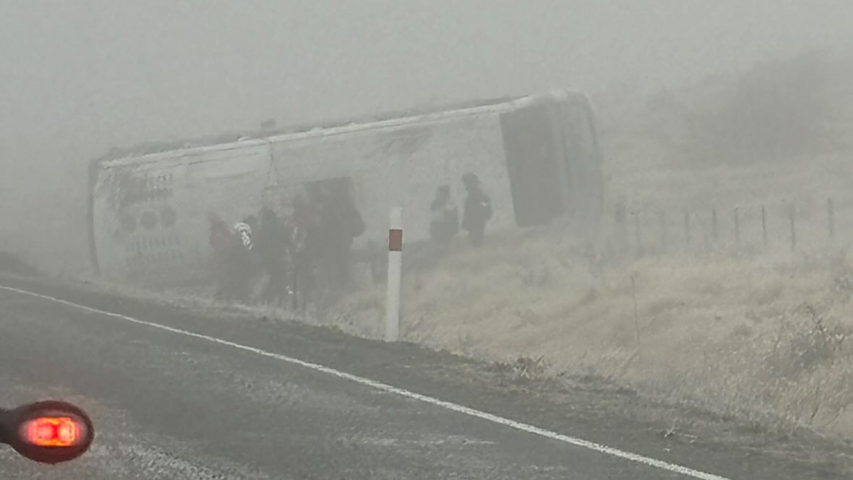 'Multiple injuries' as two buses crash near Tekapo - Chris Lynch Media