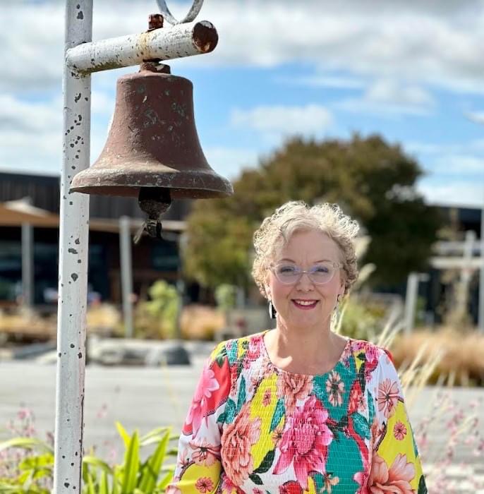 Historic bell stolen from Addington School - Chris Lynch Media