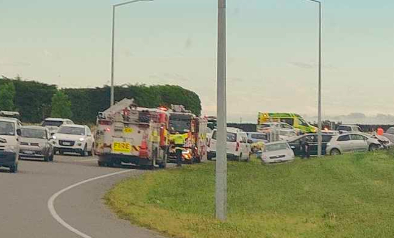 Person seriously injured in Rolleston crash - Chris Lynch Media