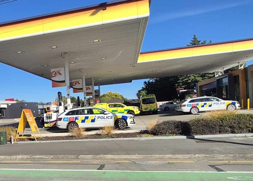Police cordon off Z service station on Marshland Road after disorder ...